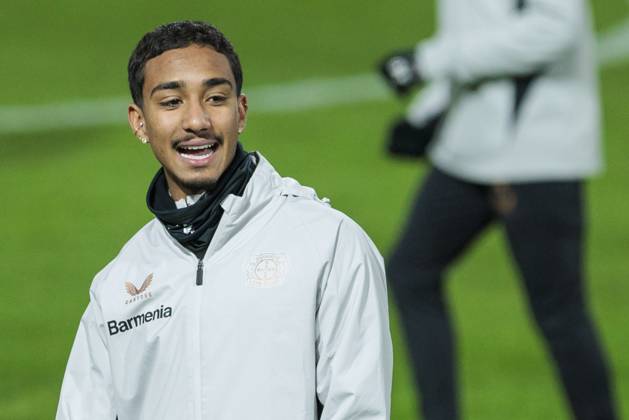 Trainingsauftakt Bayer 04 Leverkusen, 02 01 2025 Arthur Bayer 04 ...
