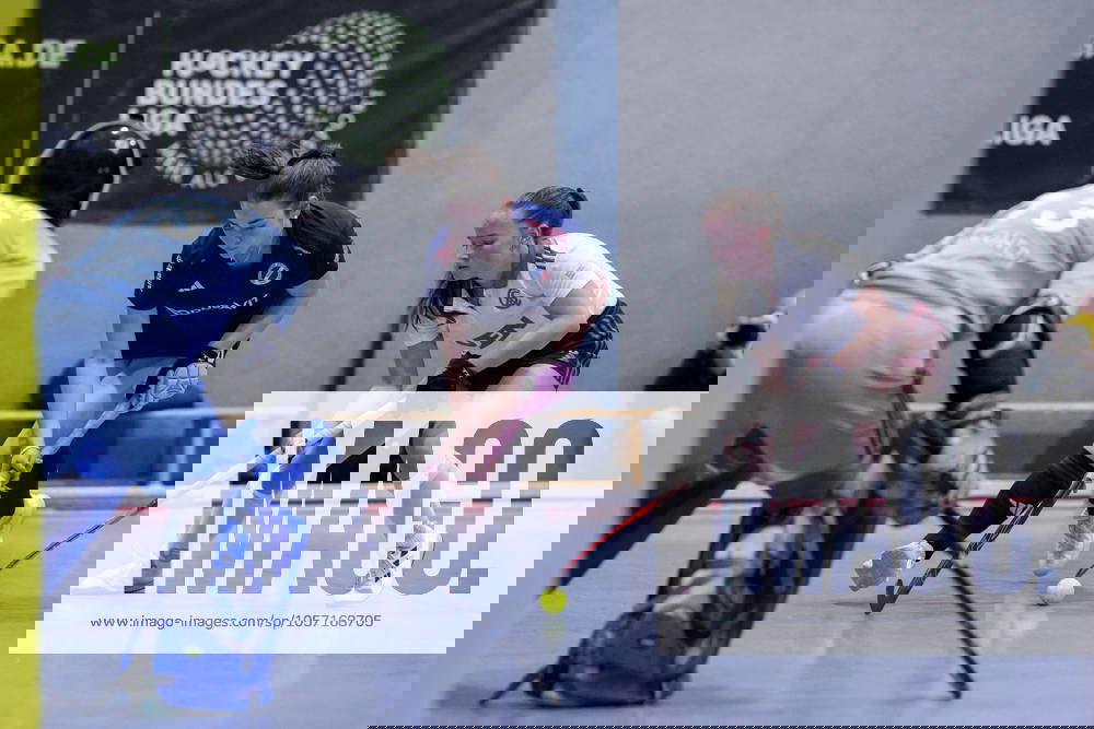 from left Selina Müller goalie, goalkeeper, MSC, 13 , Alexine Matthysen ...