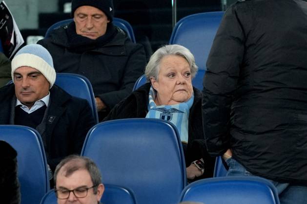Anna Paratore, mother of Giorgia Meloni during the 2024 25 UEFA Europa ...