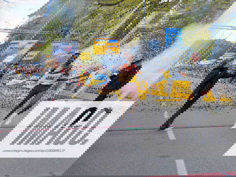 1 place at the German Marathon Championships 2025 Samuel Fitwi GER ...