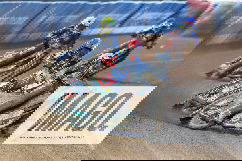 Belle Vue Aces v King s Lynn Stars - Rowe Motor Oil Premiership Ben ...