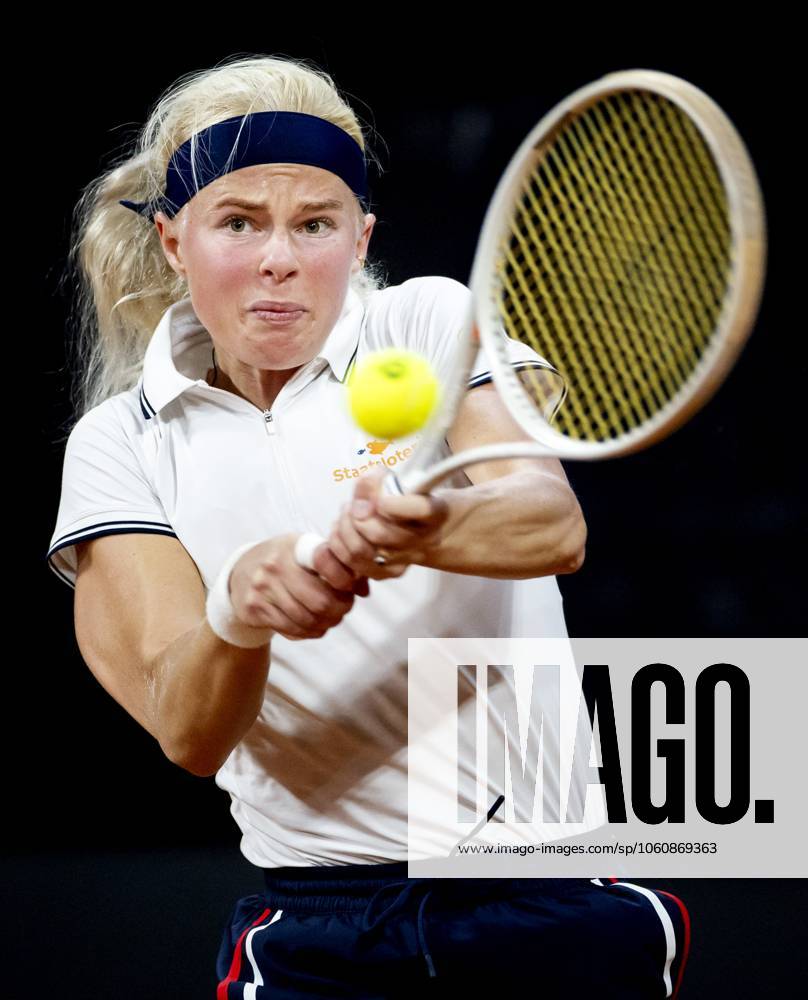 DEN HAAG - Eva Vedder in her match against Sonay Kartal during the ...