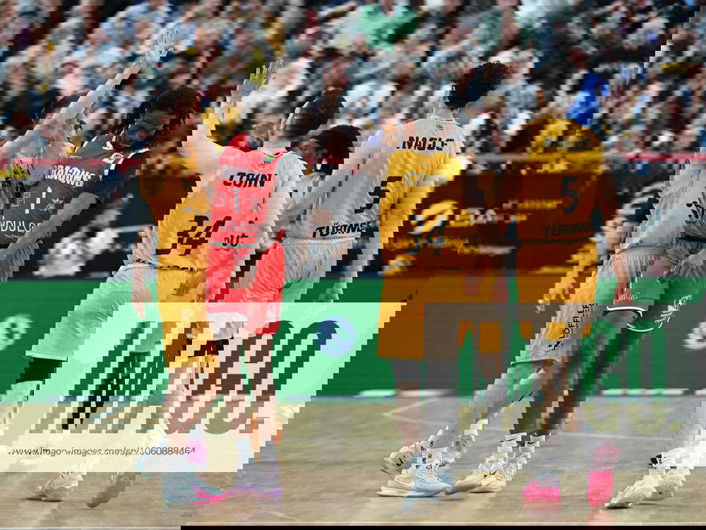 Till Joenke Tigers Tuebingen, 26 and David Cohn Tigers Tuebingen, 34 ...