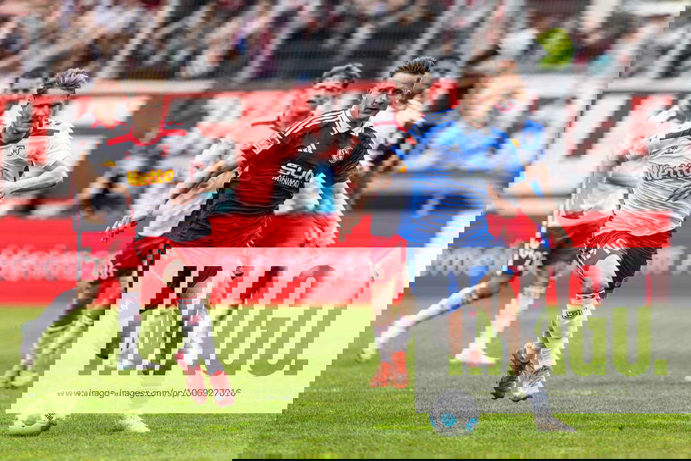 Soccer Men 2 Bundesliga 29 Matchday Season 2024 2025 SSV Jahn Regensburg FC Schalke