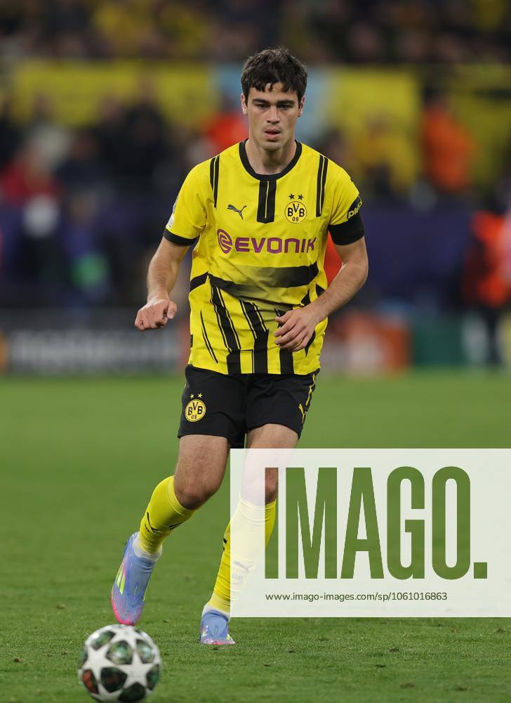 Borussia Dortmund v FC Barcelona, Barca UEFA Champions League, Quarter ...