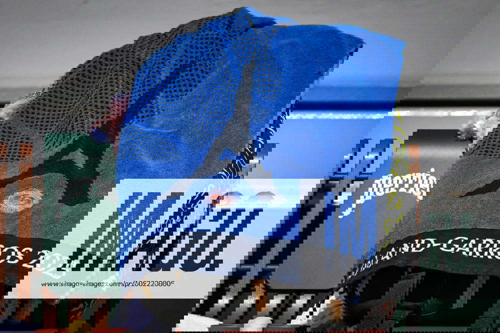 Paris, France, France: Illustration of a towel with the official Roland ...