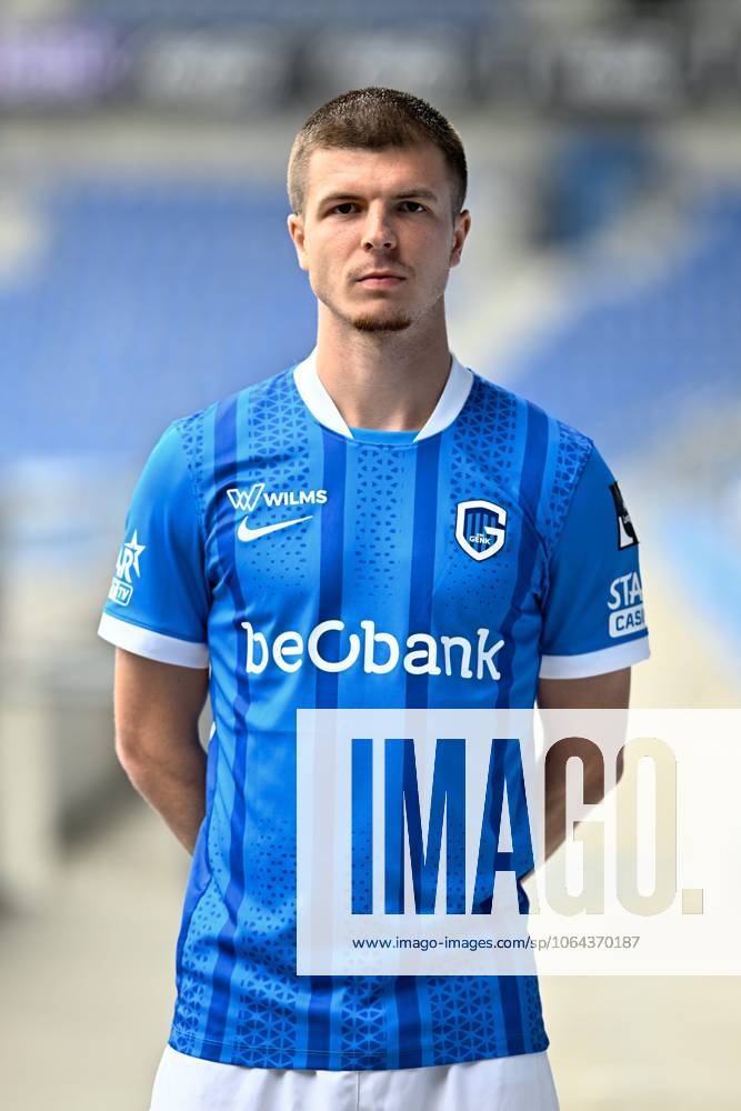 Genk s Jarne Steukers poses for a portrait picture at the 2025-2026 ...
