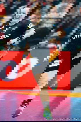 Handball, Womens World Cup, quarter-final Germany Brazil Lisa Antl ...