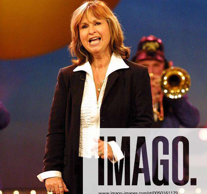 Sängerin Ilka Lux (GER) bei der MDR-Fernsehsendung Wiedersehen macht Freude