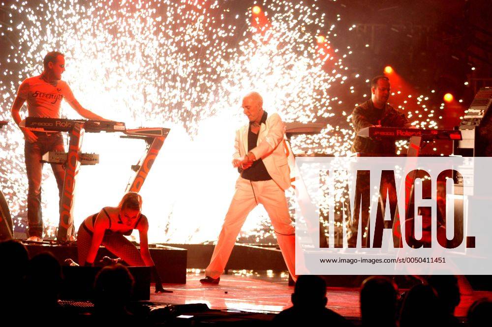 Scooter - v.l.n.r.: Jay Frog, Sänger H.P. Baxxter und Rick J. Jordan ...