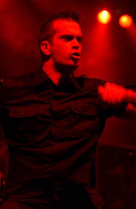 Sänger Dave Padden während eines Konzerts in der Arena