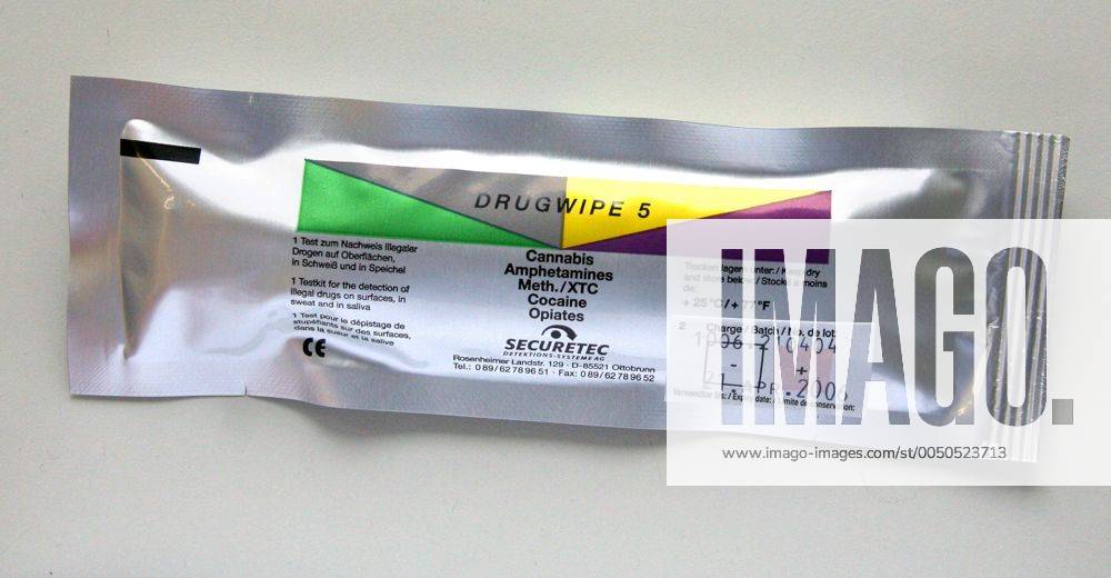 Originalverpacktes Testgerät - Drugwipe - zum Drogennachweis der ...