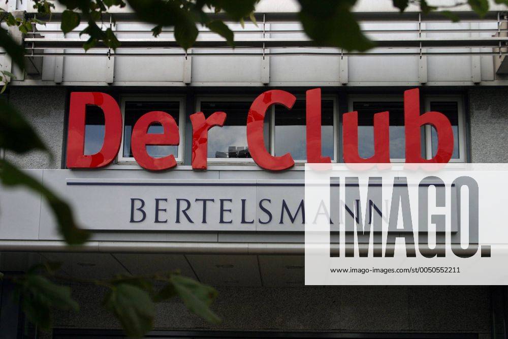 Der Club Bertelsmann - Schriftzug an einer