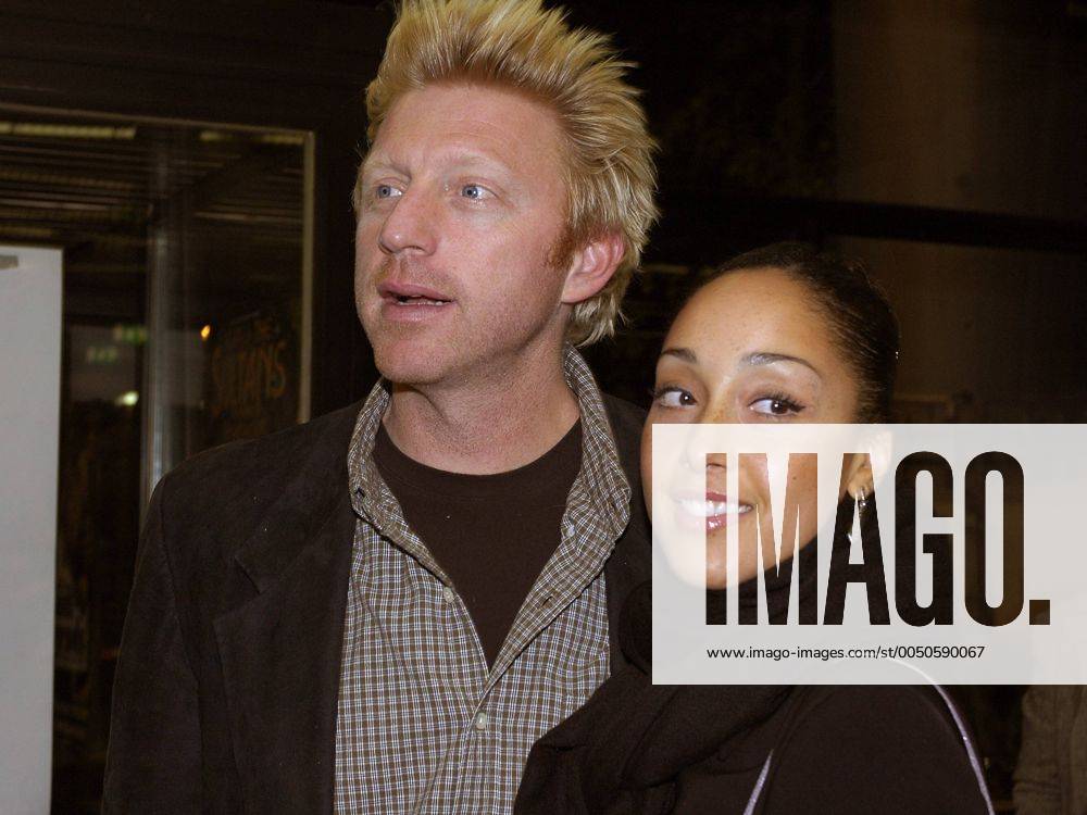 Boris Becker (GER) freut sich mit Freundin Caroline Rocher (USA ...
