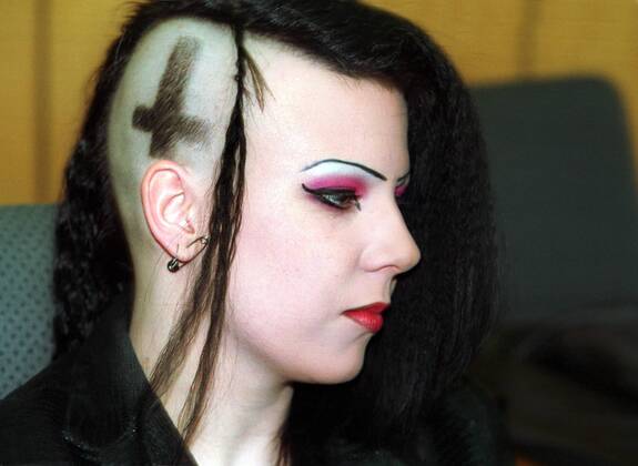 Angeklagte Manuela Ruda während des Prozesses gegen sie und ihren Mann ...