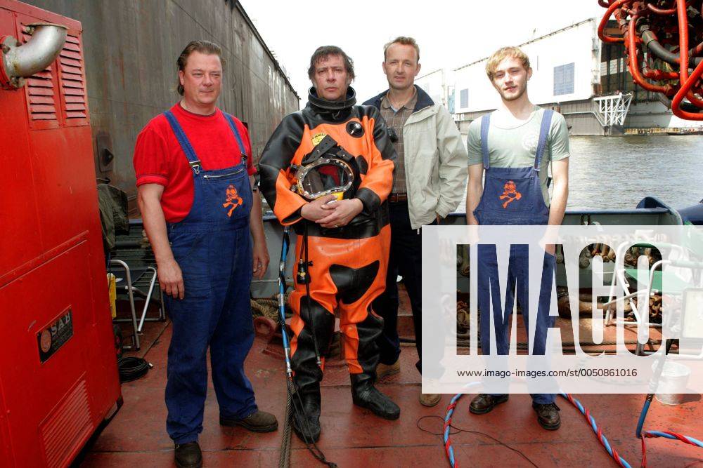 V.l.n.r.: Schauspieler Peter Kurth, Jan Fedder, Peter Jordan und Moritz ...