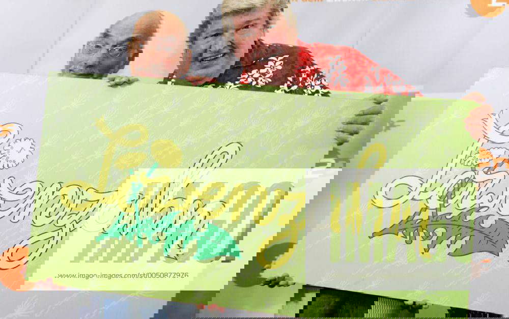 Moderator Peter Lustig (li., GER) und Schauspieler Helmut Krauss (GER ...