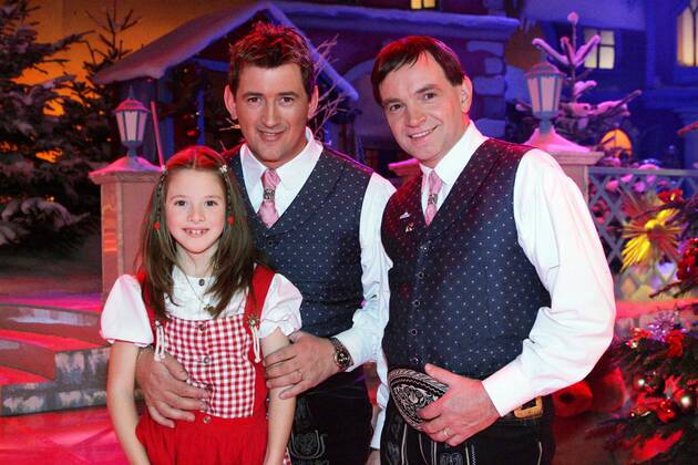 Die Ladiner - Sänger Rafael und Johann Stuffer mit Tochter Nicol ...