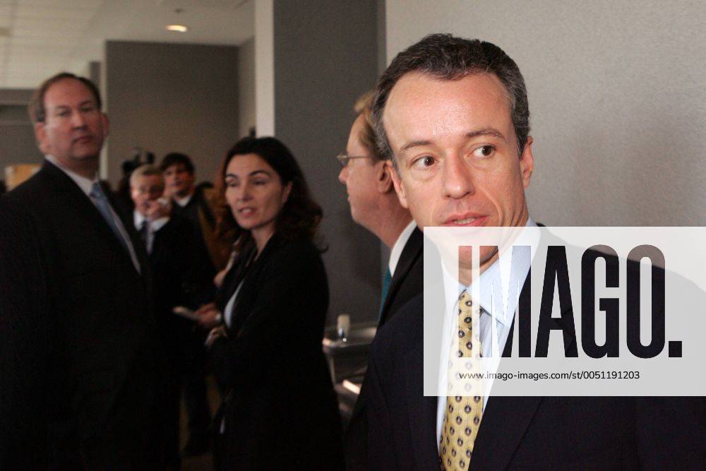 John Colyandro und Jim Ellis anlässlich einer Ladung vor das 331. Amtsgericht von Travis County in