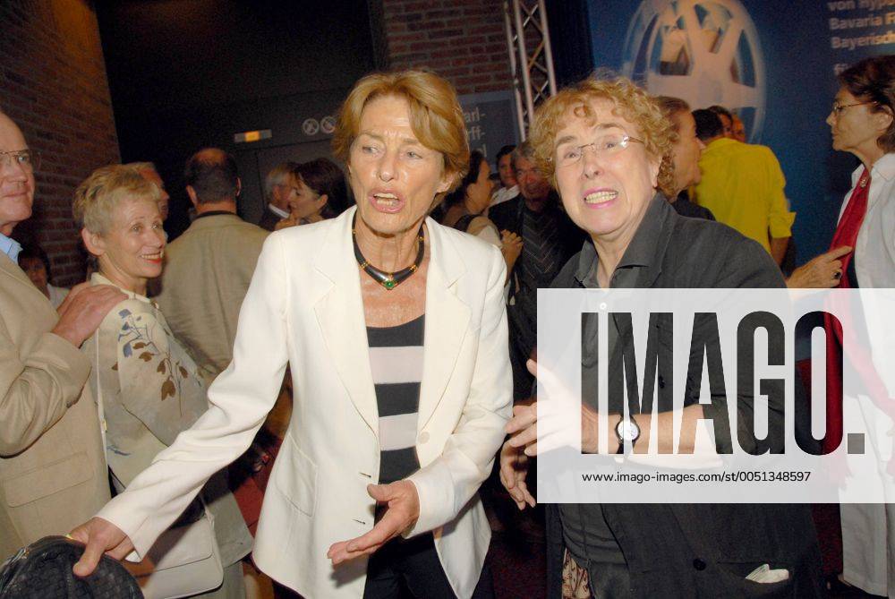 Schauspielerin Toni Netzle und Regisseurin Charlotte Kerr anlässlich ...