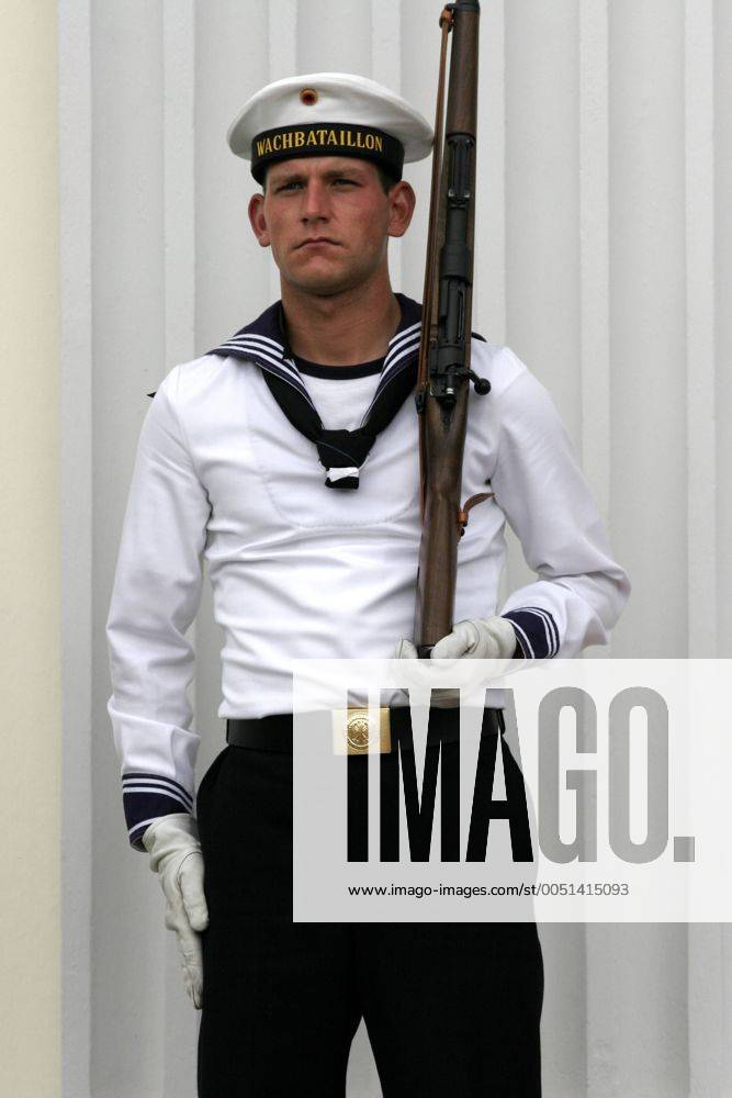 Matrose des Wachbataillons der Bundeswehr in