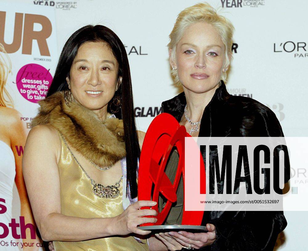 Modedesignerin Vera Wang und Schauspielerin Sharon Stone anlässlich des ...