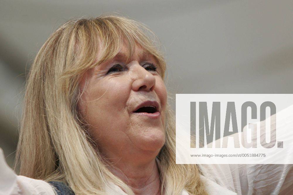 Sängerin Sally Carr (GBR Middle of the Road) anlässlich der - R.SA ...