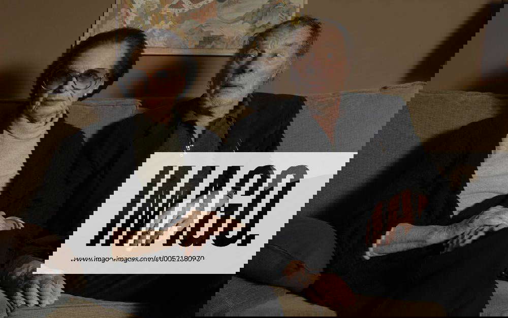 Schauspieler Thomas Holtzmann (GER) und Gustl Halenke (GER) in