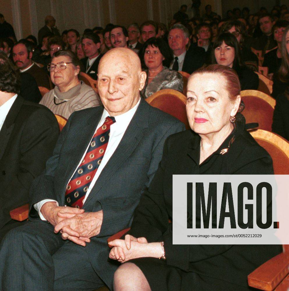 Choreograph Igor Moiseev (RUS) und seine Gattin Irina Alekseevna in ...