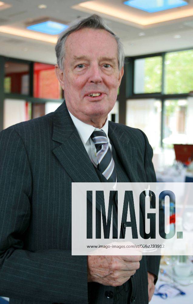 Herbert W. Gienow (GER Ehrenmitglied Verein der Eisenhüttenleute ...