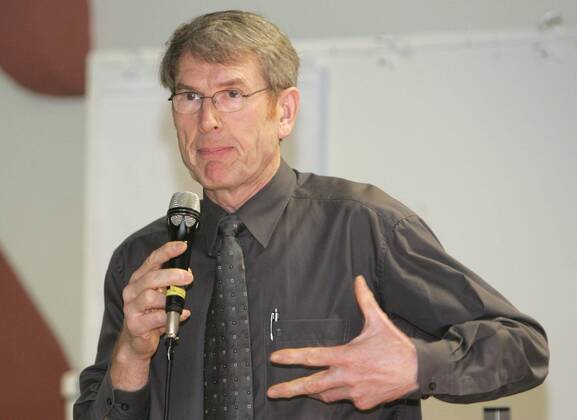 Erziehungswissenschaftler Prof. Dr. Albert Wunsch in