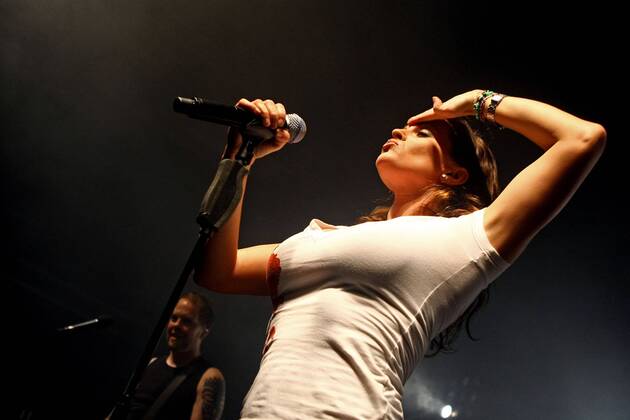 Sängerin Marta Jandova während eines Konzertes in