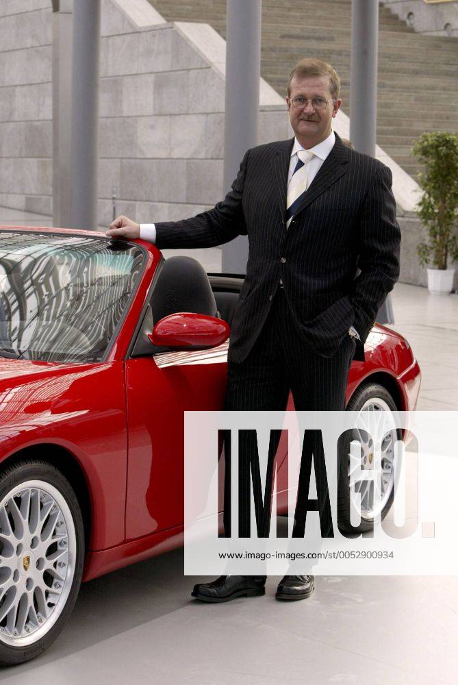 Wendelin Wiedeking (Vorstandsvorsitzender Porsche AG) während der ...