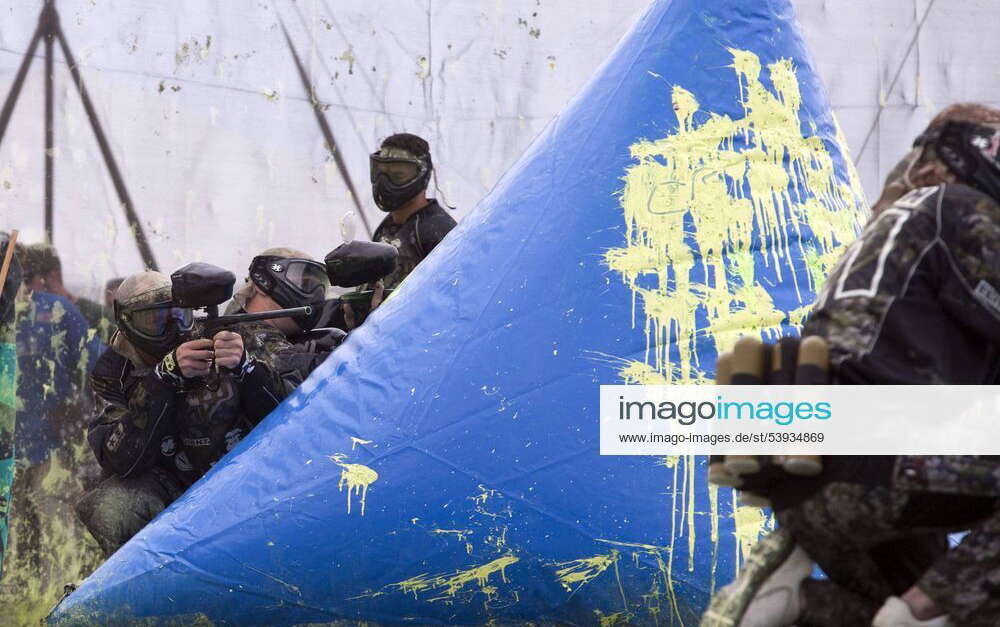 11 April 2010: In game action on the PRO field during the NPPL Surf ...