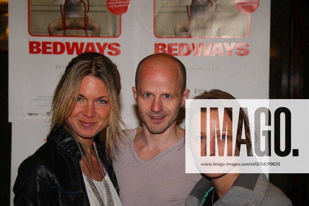 Miriam Mayet, Regisseur RP Kahl und Lana Cooper auf der Filmpremiere ...