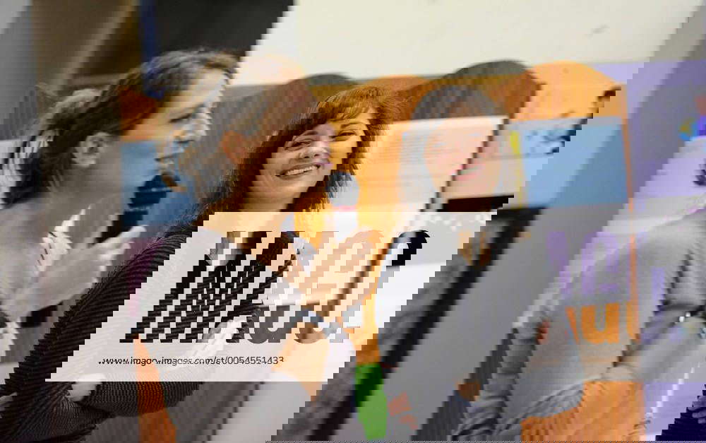 Maud Fontenoy (L), French sailor and french actress Marion Cotillard ...