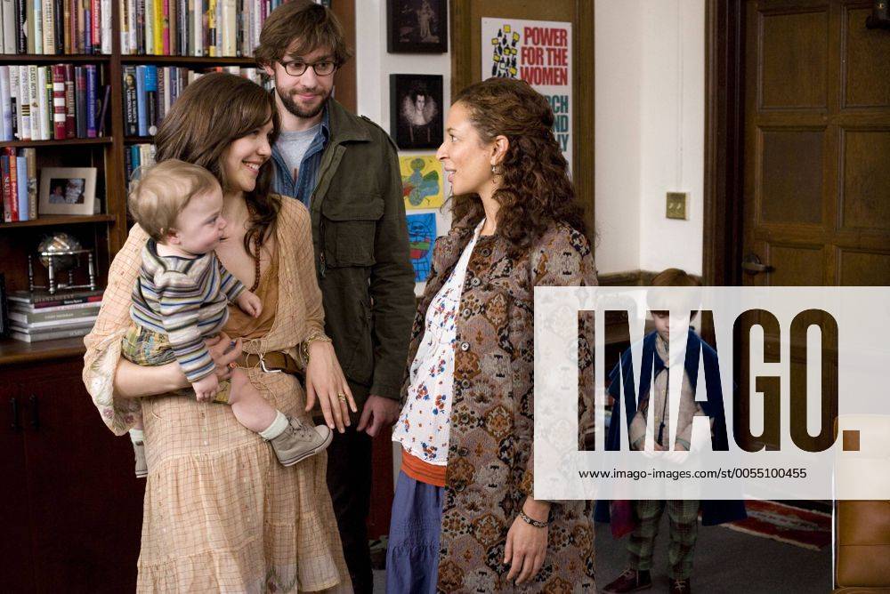 2009 - Away We Go - Movie Set PICTURED: MAGGIE GYLLENHAAL, JOHN KRASINSKI as Burt and MAYA RUDOLPH