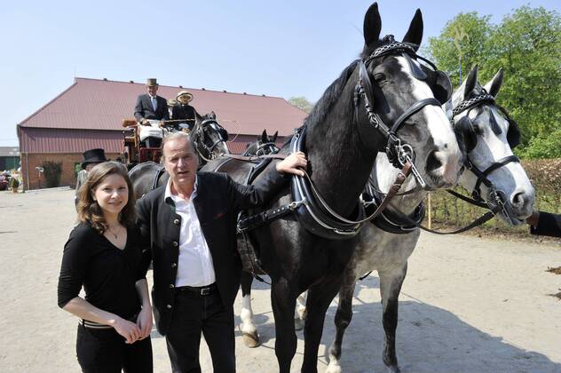 Enno Freiherr von Ruffin anlässlich seines 57. Geburtstages auf Gut ...