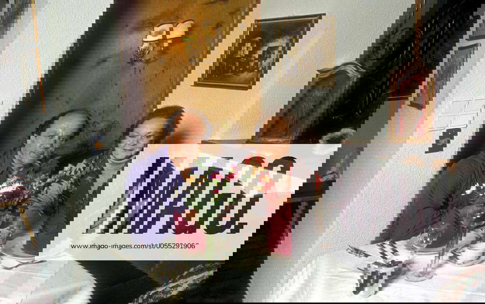 Enzi Fuchs mit ihrem Mann Constantin Thrapsimis