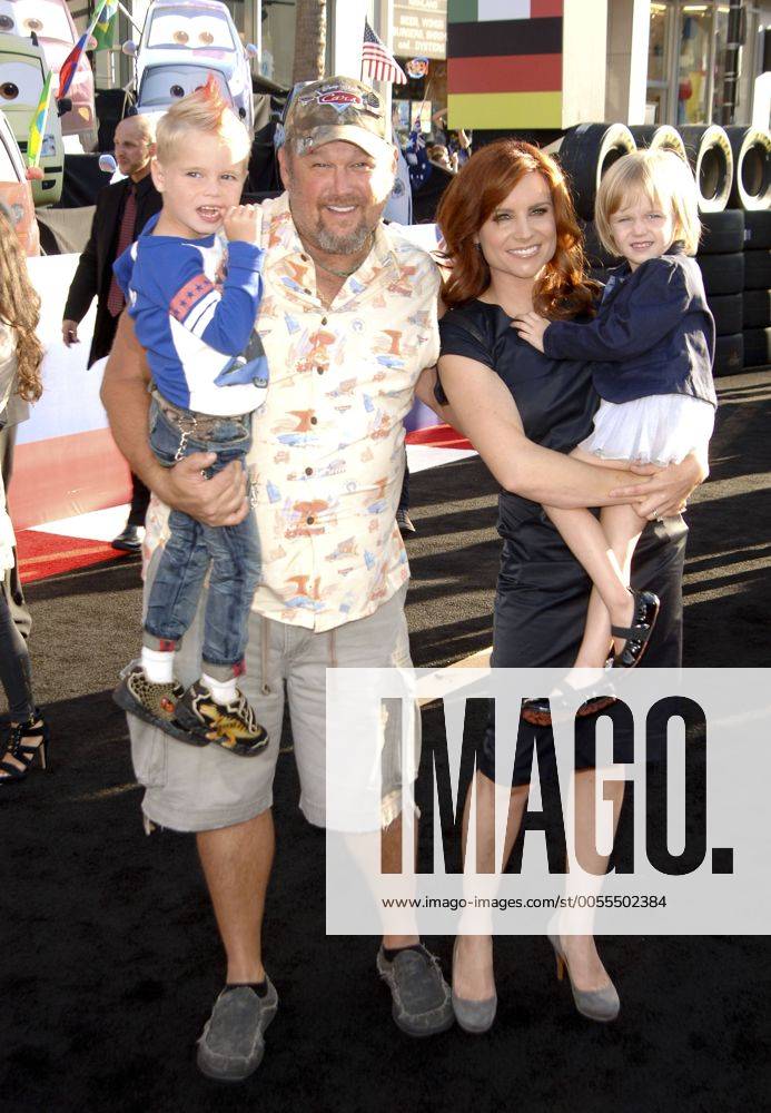 El Joven Daniel Lawrence Whitney Climax