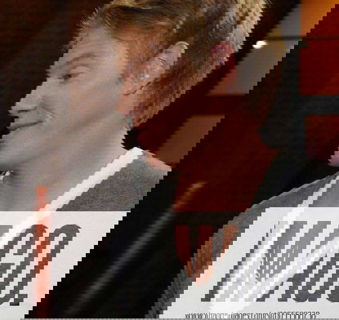 Der Comedian und Moderator Simon Gosejohann zu Gast bei WDR Talkshow ...