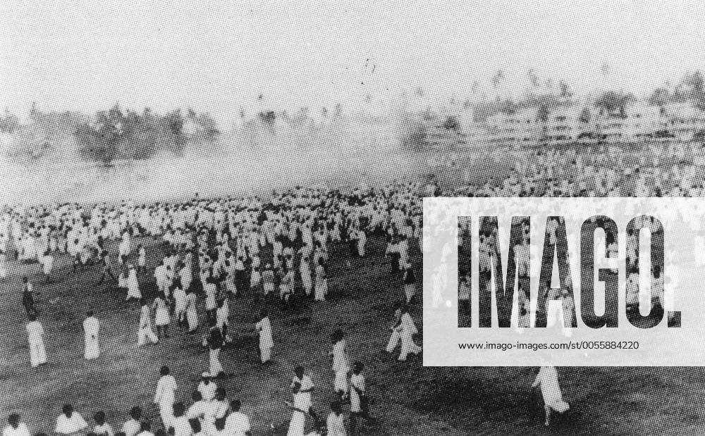 Satyagrahas being tear gased during the Quit India Movement . Bombay ...