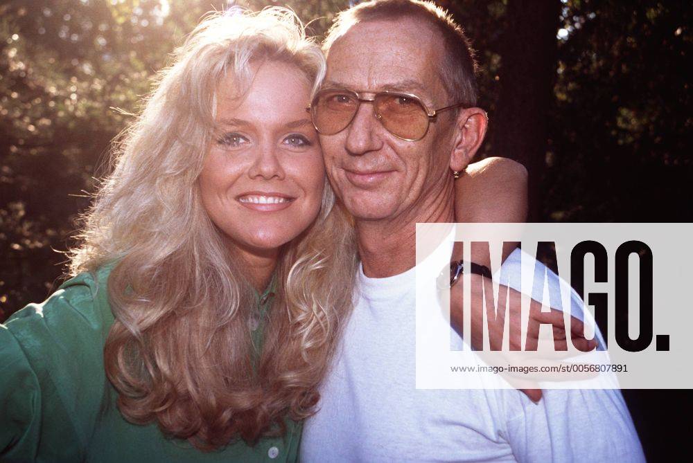 Inka mit Vater Arndt Bause 11 91 nou Frau Gesang Musik Schlager ...