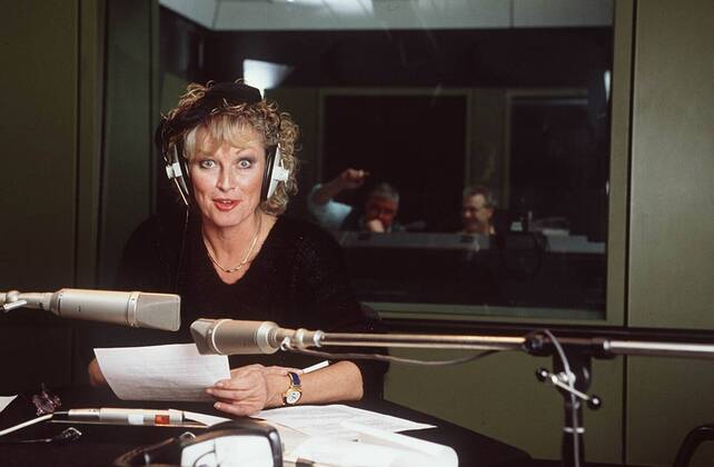 Doris Papperitz 12 94 am Frau Sport Journalismus Moderation TV SAT.1 ...