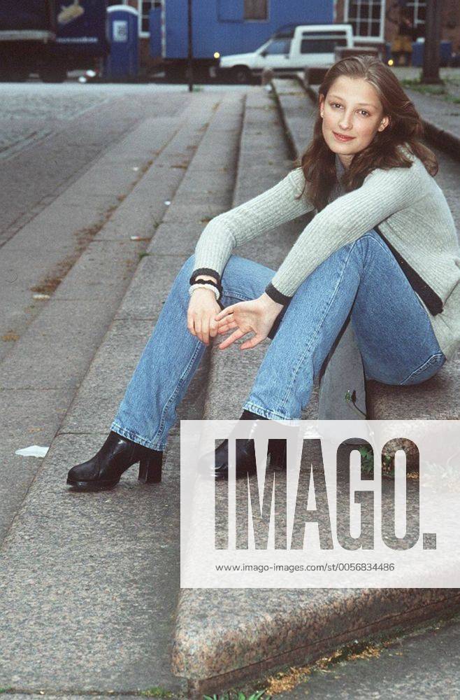 Alexandra Maria Lara 05 96 her Schauspiel TV Fernsehen Frau ...