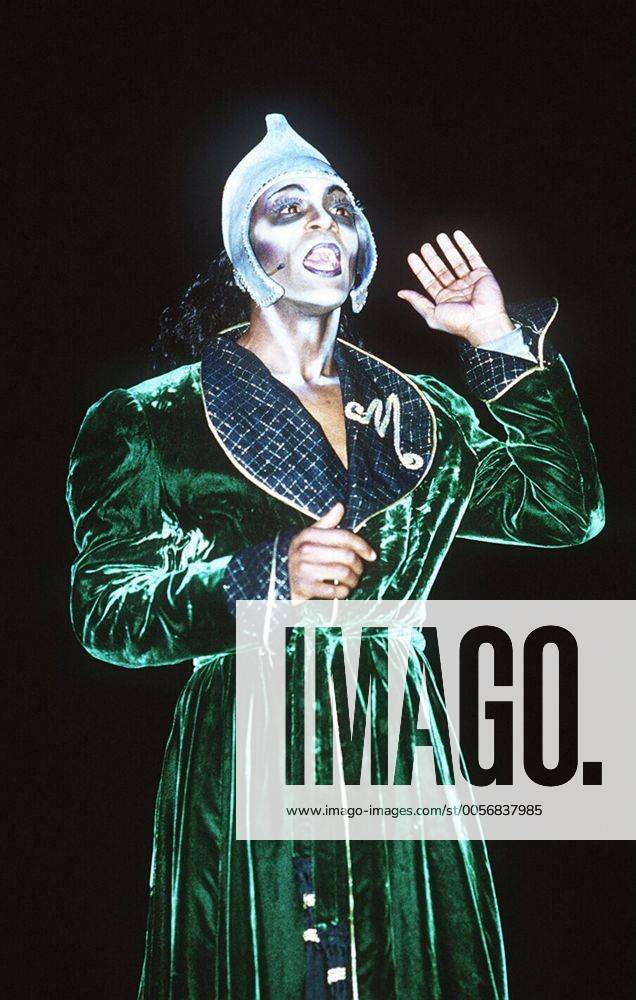 Gaudi mit Martin Moss 11 96 mo Musik Tanz Musical Mann dunkelhaarig ...