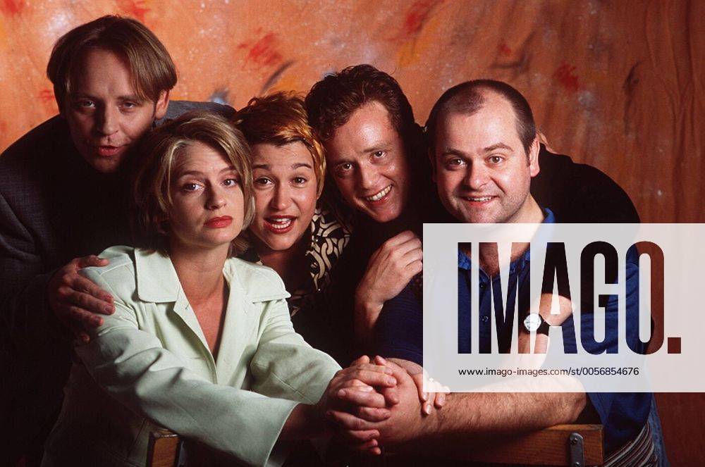 Baby an Bord (ARD) Iris Minich (Mitte) mit anderen Darstellern 08 97 her TV Fernsehen Schauspiel