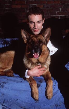 Kommissar Rex, SAT.1 Gedeon Burkhard mit Hund Rex 11 97 her TV Serie ...