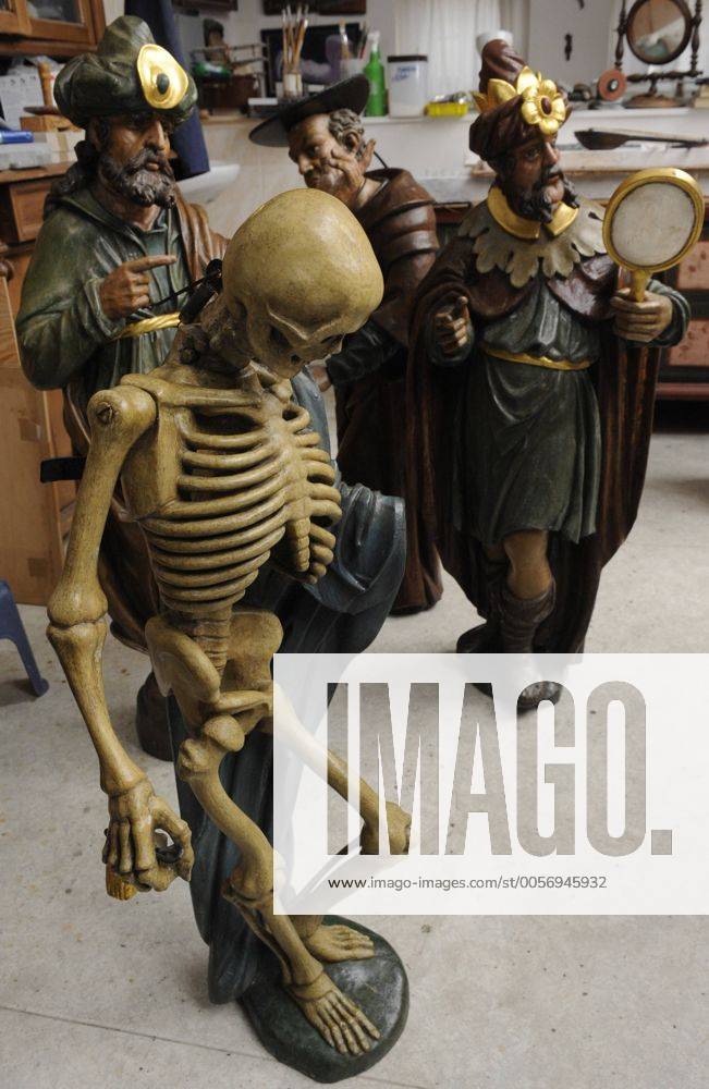 The Vain Man, the Miser, the Death and the Turk, the statues from the ...