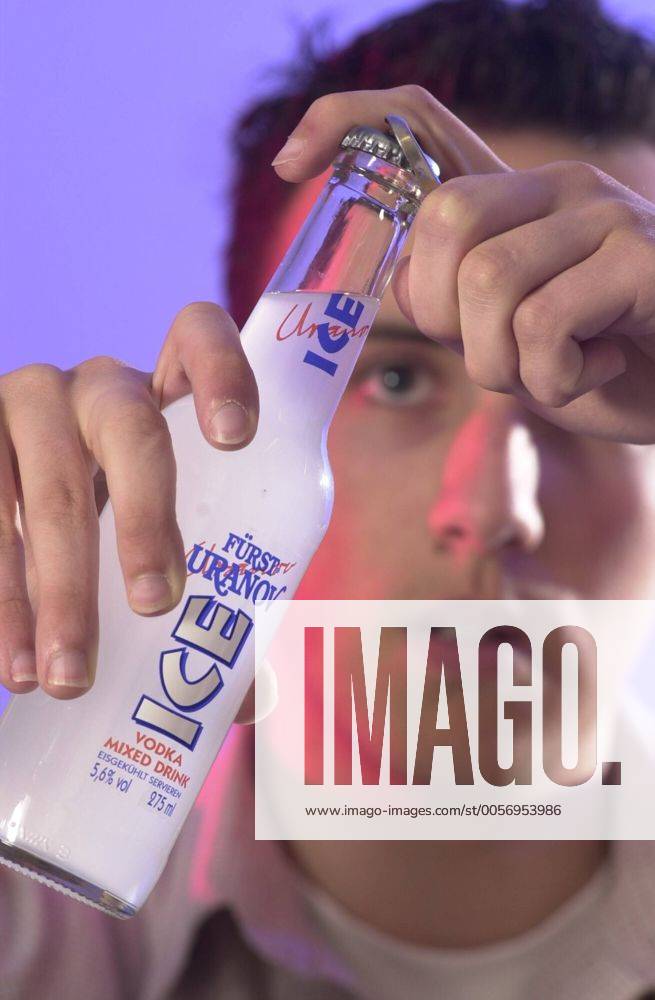 Feature Symbol Alcopops 05 04 Thg Alkohol Alkoholisch Getr nk Getr nke feature-symbol-alcopops-05-04-thg-alkohol-alkoholisch-getr-nk-getr-nke